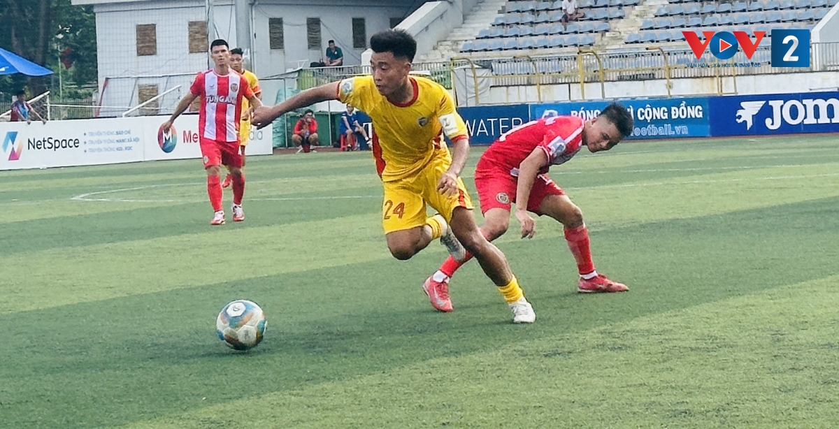 Vòng 8 HPL-S13: SHB vươn lên đứng đầu