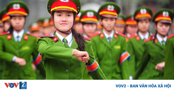 Tăng tuổi nghỉ hưu với sĩ quan, hạ sĩ quan, công nhân công an | VOV2.VN