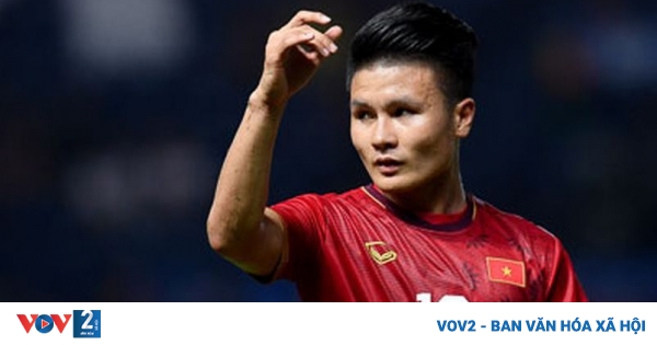 Tiền vệ Quang Hải rời Pau FCame]