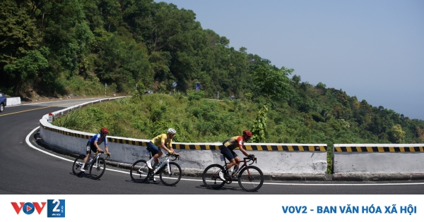 Giải xe đạp cúp truyền hình TP.HCM - Igor Frolov chiếm áo chấm đỏ | VOV2.VN