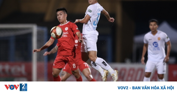 Thể Công-Viettel lội ngược dòng trước đội đầu bảng Nam Định